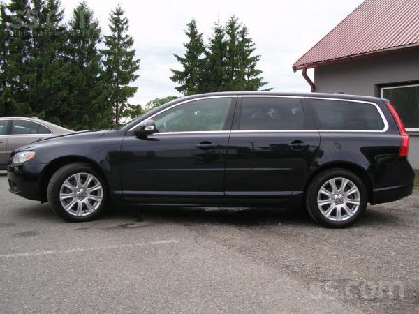 Blue Volvo V70 2011 in Riga, with an engine capacity of 2.00 L and mileage of 0 thousand km for 5450 €, photo 8 on AUTOMOTO.COM.LV