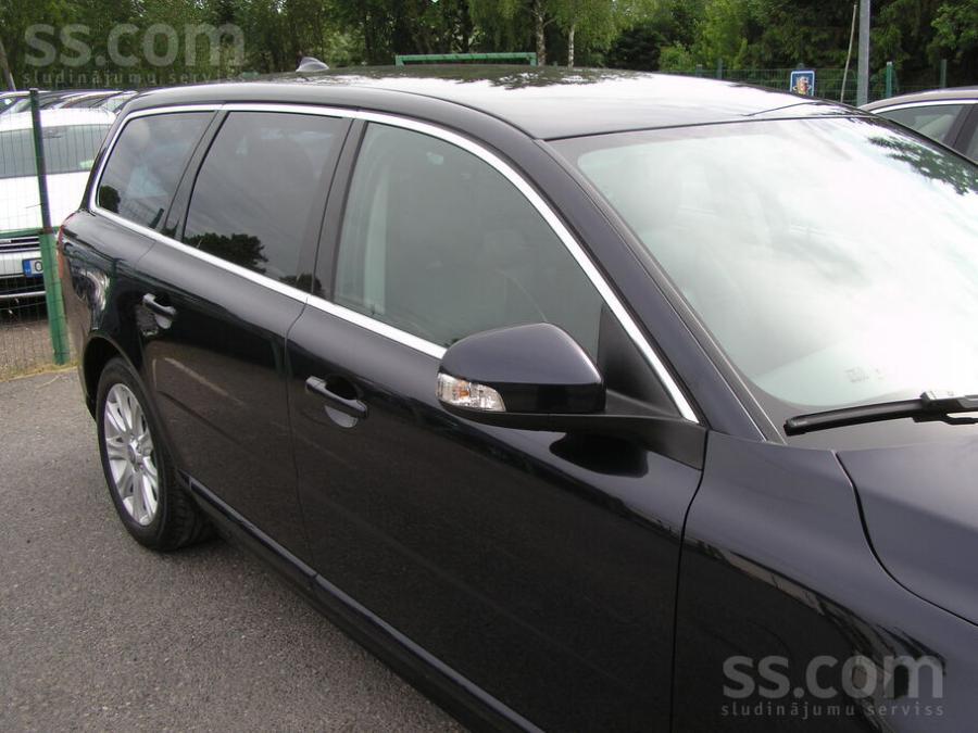 Zils Volvo V70 2011 Rīga, ar dzinēja tilpumu 2.00 L un nobraukumu 0 tūkst. km par 5450 €, foto 12 vietnē AUTOMOTO.COM.LV
