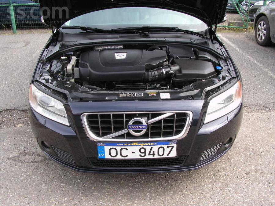 Zils Volvo V70 2011 Rīga, ar dzinēja tilpumu 2.00 L un nobraukumu 0 tūkst. km par 5450 €, foto 30 vietnē AUTOMOTO.COM.LV