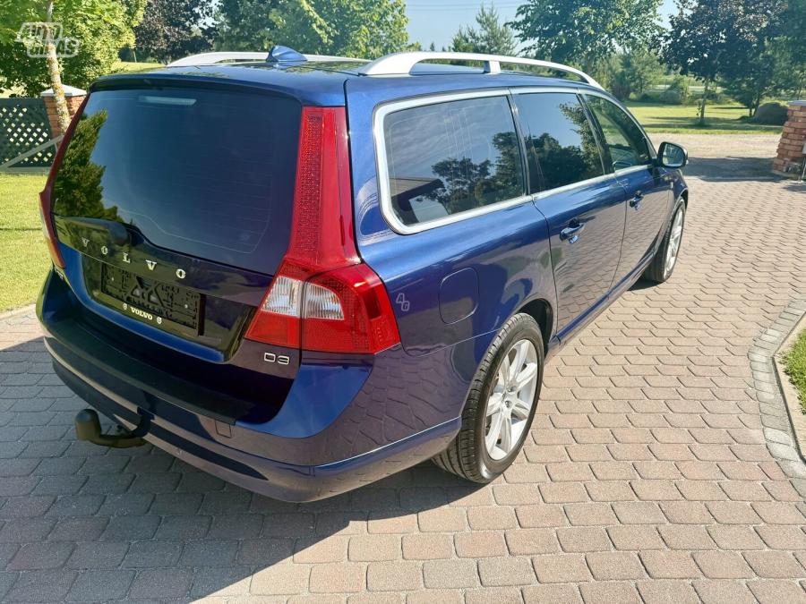 Zils Volvo V70 2011 Radviliškis, ar dzinēja tilpumu 2.00 L un nobraukumu 320 tūkst. km par 3950 €, foto 3 vietnē AUTOMOTO.COM.LV