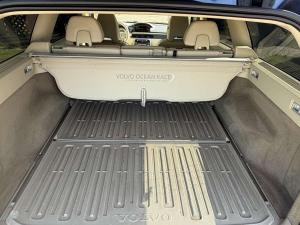Blue Volvo V70 2011 in Radviliskis, with an engine capacity of 2.00 L and mileage of 320 thousand km for 3950 €, photo 8 on AUTOMOTO.COM.LV