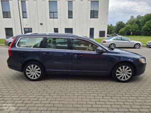 Blue Volvo V70 2011 in Kaunas, with an engine capacity of 2.00 L and mileage of 270 thousand km for 5800 €, photo 11 on AUTOMOTO.COM.LV