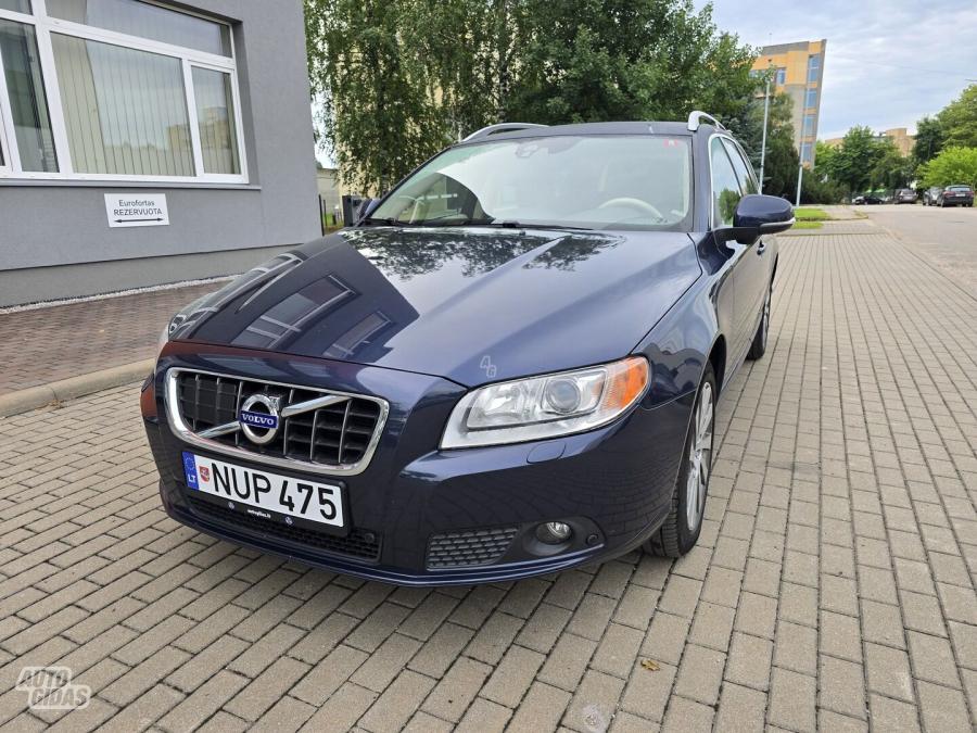 Blue Volvo V70 2011 in Kaunas, with an engine capacity of 2.00 L and mileage of 270 thousand km for 5800 €, photo 14 on AUTOMOTO.COM.LV