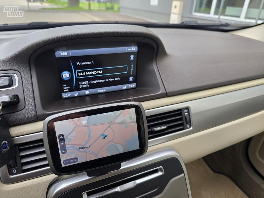Blue Volvo V70 2011 in Kaunas, with an engine capacity of 2.00 L and mileage of 270 thousand km for 5800 €, photo 22 on AUTOMOTO.COM.LV