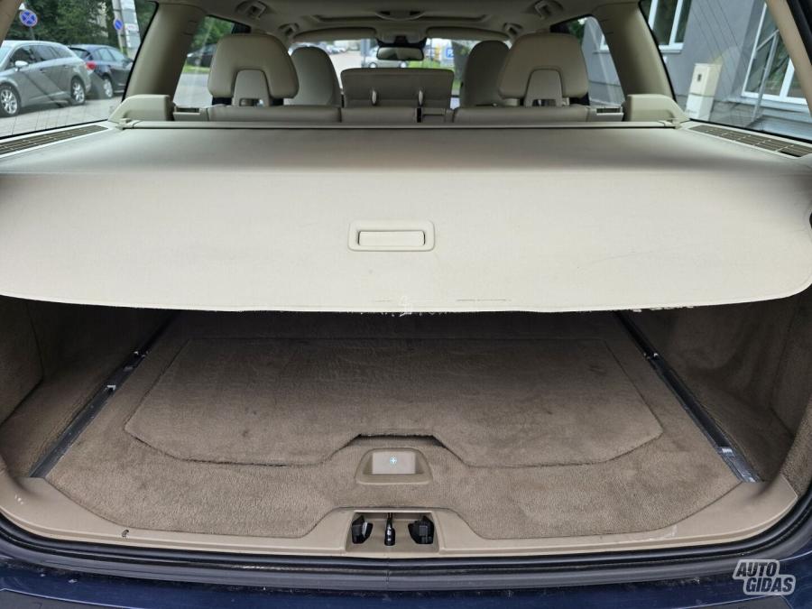 Blue Volvo V70 2011 in Kaunas, with an engine capacity of 2.00 L and mileage of 270 thousand km for 5800 €, photo 32 on AUTOMOTO.COM.LV
