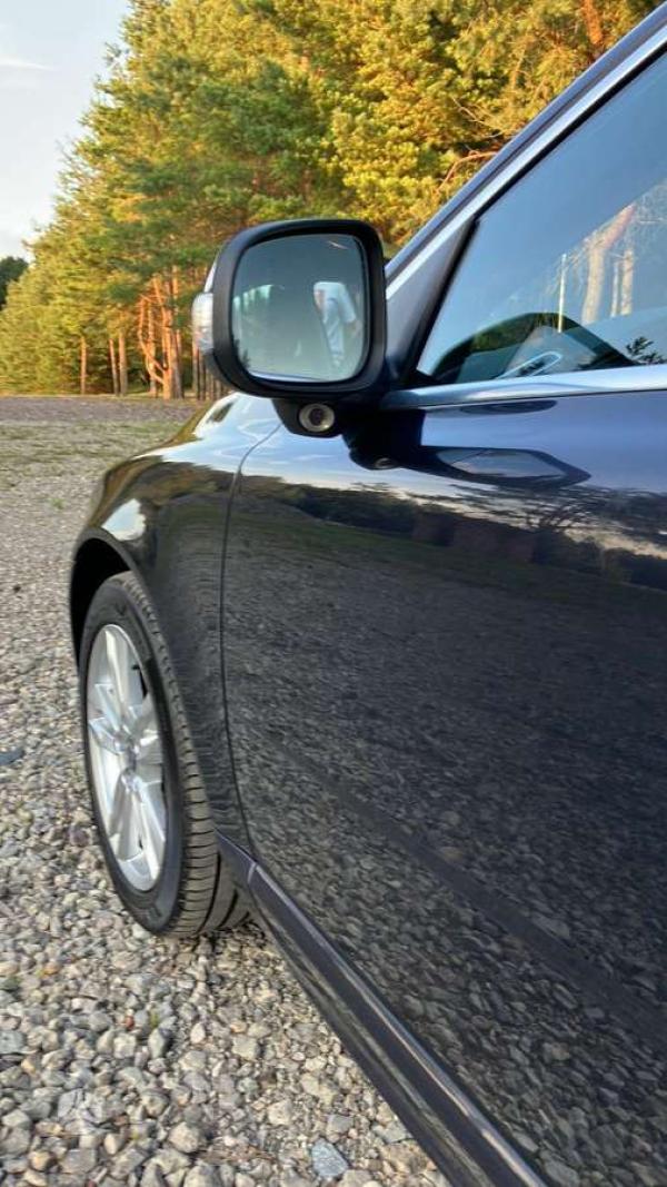 Blue Volvo V70 2011 in Jonava, with an engine capacity of 1.98 L and mileage of 277 thousand km for 5150 €, photo 5 on AUTOMOTO.COM.LV