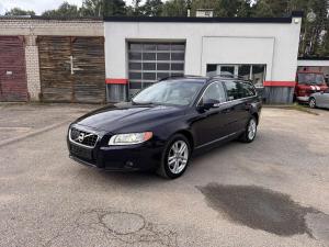 Zils Volvo V70 2011 Jonava, ar dzinēja tilpumu 1.98 L un nobraukumu 278 tūkst. km par 5150 €, foto  vietnē AUTOMOTO.COM.LV