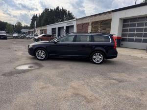 Zils Volvo V70 2011 Jonava, ar dzinēja tilpumu 1.98 L un nobraukumu 278 tūkst. km par 5150 €, foto 9 vietnē AUTOMOTO.COM.LV