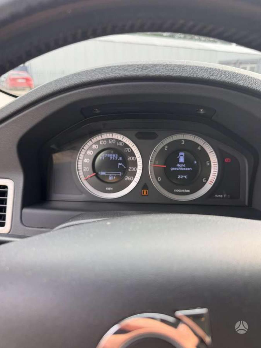 Zils Volvo V70 2011 Jonava, ar dzinēja tilpumu 1.98 L un nobraukumu 278 tūkst. km par 5150 €, foto 13 vietnē AUTOMOTO.COM.LV