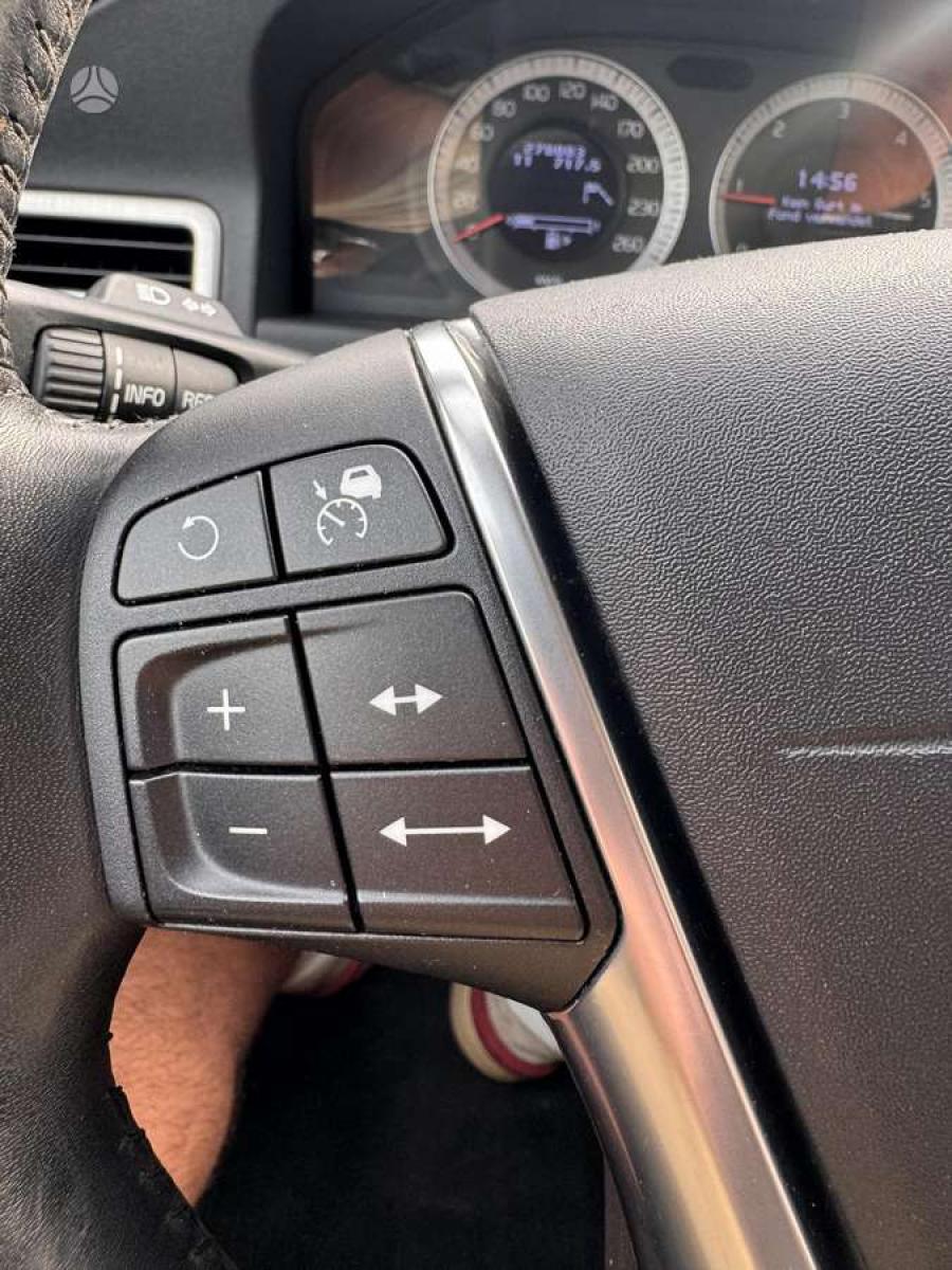 Zils Volvo V70 2011 Jonava, ar dzinēja tilpumu 1.98 L un nobraukumu 278 tūkst. km par 5150 €, foto 14 vietnē AUTOMOTO.COM.LV