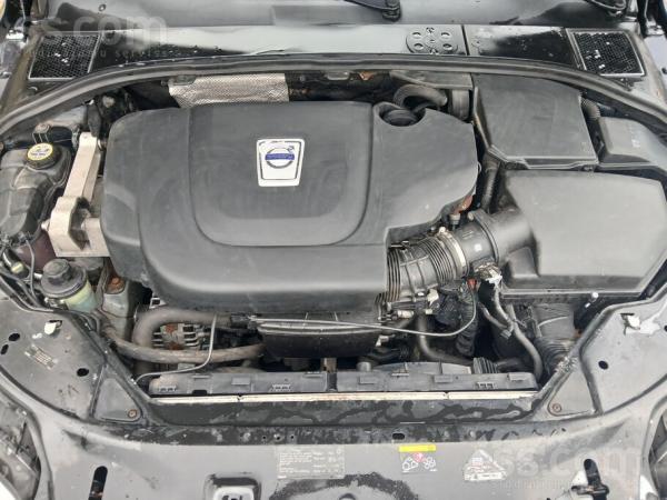 Blue Volvo V70 2011 in Limbazi, with an engine capacity of 2.00 L and mileage of 381 thousand km for 3700 €, photo 11 on AUTOMOTO.COM.LV