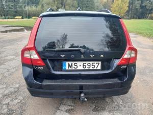 Blue Volvo V70 2011 in Limbazi, with an engine capacity of 2.00 L and mileage of 381 thousand km for 3700 €, photo 13 on AUTOMOTO.COM.LV