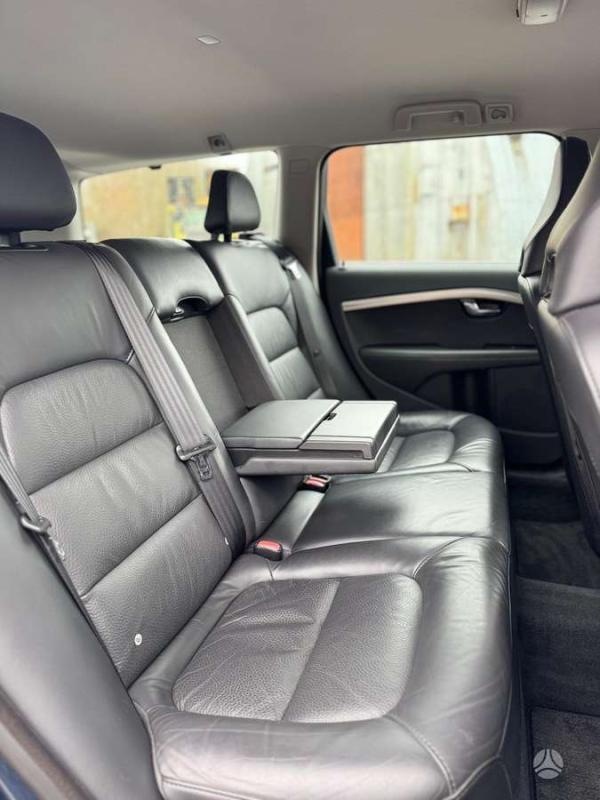 Zils Volvo V70 2012 Kauņa, ar dzinēja tilpumu 1.98 L un nobraukumu 288 tūkst. km par 6290 €, foto 11 vietnē AUTOMOTO.COM.LV