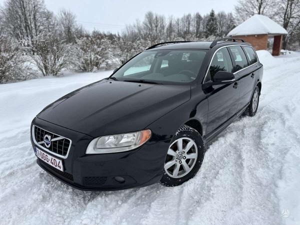 Zils Volvo V70 2012 Utena, ar dzinēja tilpumu 1.98 L un nobraukumu 290 tūkst. km par 4850 €, foto 1 vietnē AUTOMOTO.COM.LV