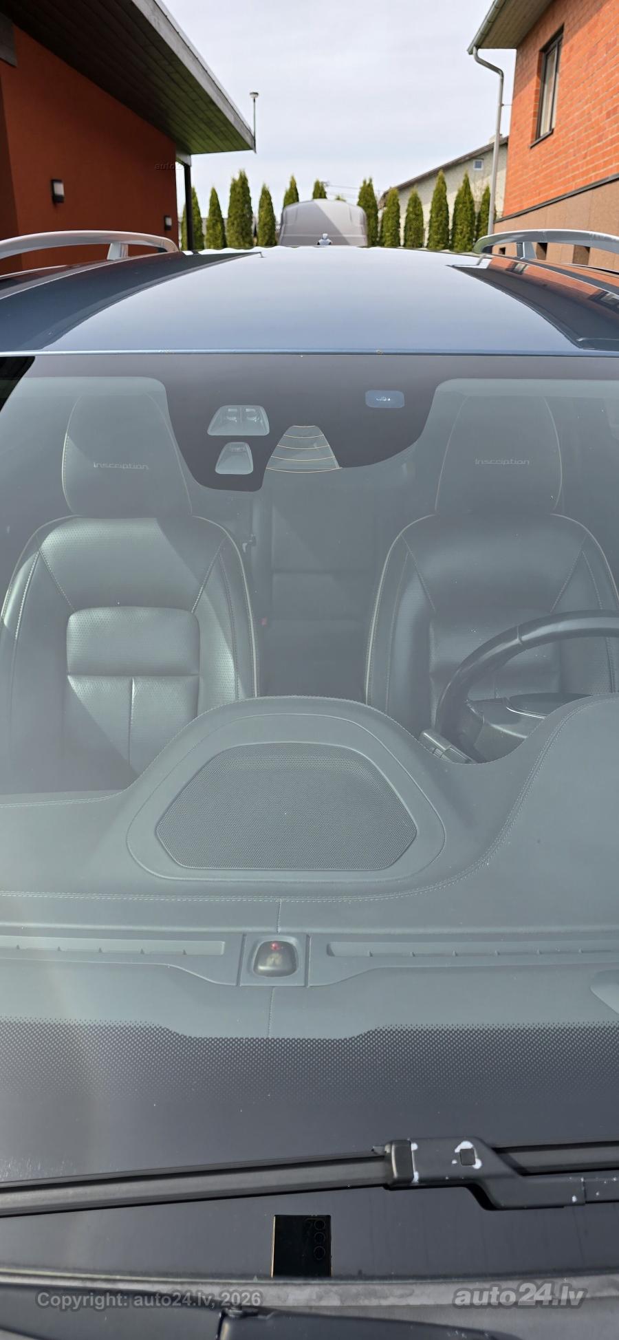 Zils Volvo V70 2012 Jegeva, ar dzinēja tilpumu 2.40 L un nobraukumu 410 tūkst. km par 8000 €, foto 12 vietnē AUTOMOTO.COM.LV