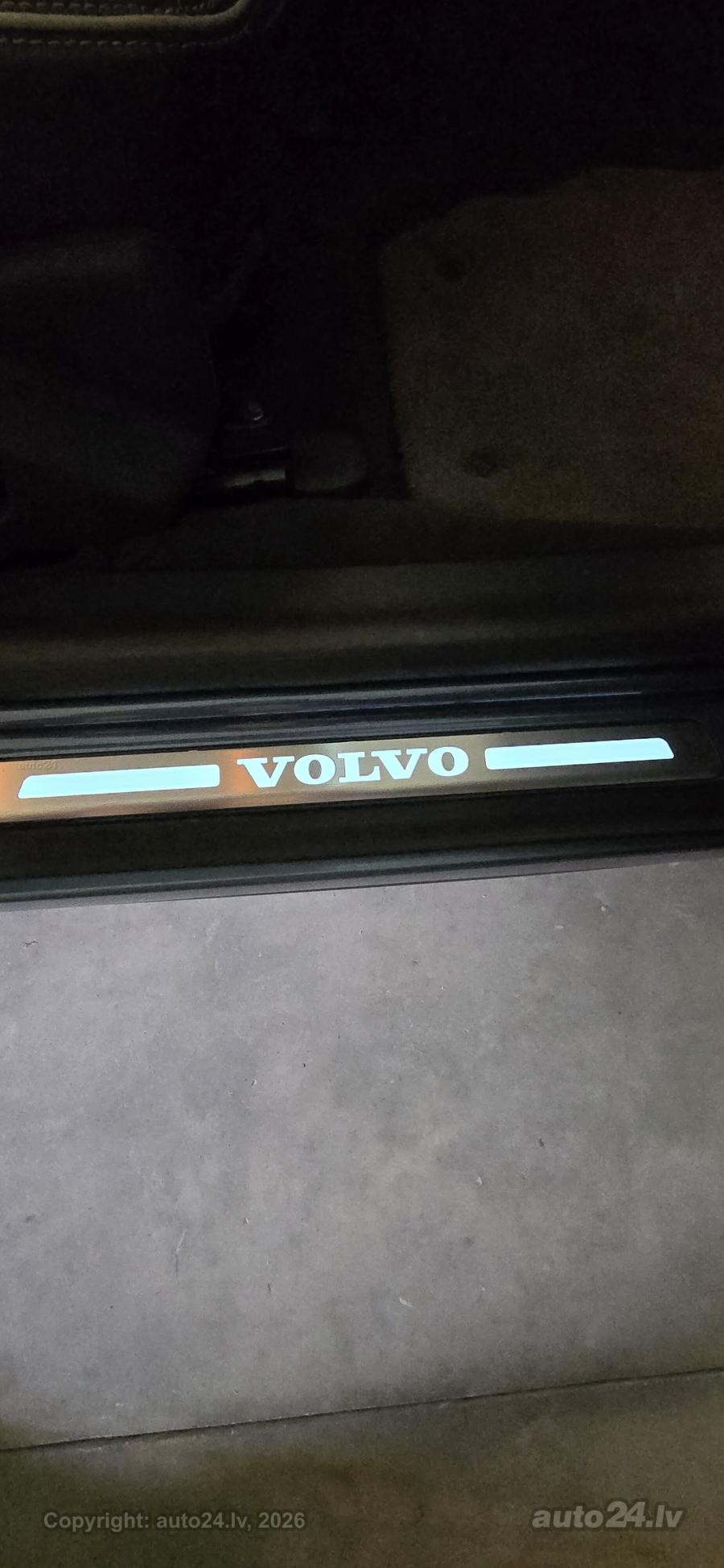 Zils Volvo V70 2012 Jegeva, ar dzinēja tilpumu 2.40 L un nobraukumu 410 tūkst. km par 8000 €, foto 16 vietnē AUTOMOTO.COM.LV
