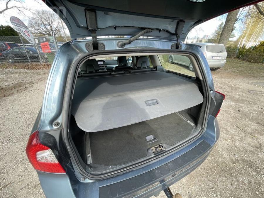 Blue Volvo V70 2012 in Riga, with an engine capacity of 2.00 L and mileage of 352 thousand km for 3490 €, photo 14 on AUTOMOTO.COM.LV