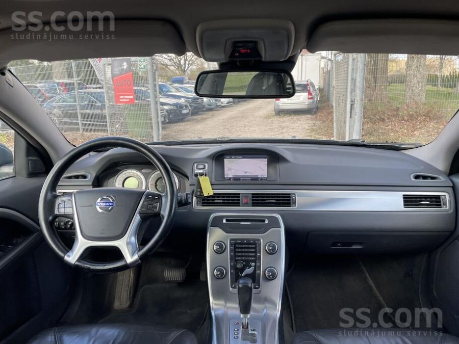Blue Volvo V70 2012 in Riga, with an engine capacity of 2.00 L and mileage of 352 thousand km for 3490 €, photo 19 on AUTOMOTO.COM.LV