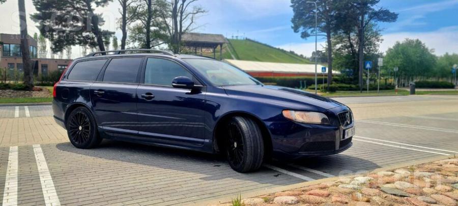Blue Volvo V70 2012 in Ventspils, with an engine capacity of 1.60 L and mileage of 544 thousand km for 1750 €, photo 12 on AUTOMOTO.COM.LV