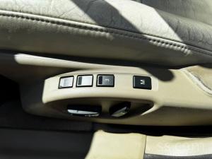 Zils Volvo V70 2012 Cēsis, ar dzinēja tilpumu 2.40 L un nobraukumu 425 tūkst. km par 5300 €, foto 11 vietnē AUTOMOTO.COM.LV