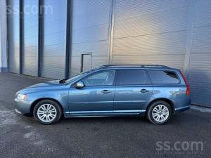 Blue Volvo V70 2012 in Riga, with an engine capacity of 2.00 L and mileage of 0 thousand km for 4200 €, photo 4 on AUTOMOTO.COM.LV