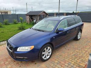 Blue Volvo V70 2012 in Vilnius, with an engine capacity of 1.98 L and mileage of 314 thousand km for 5550 €, photo 6 on AUTOMOTO.COM.LV