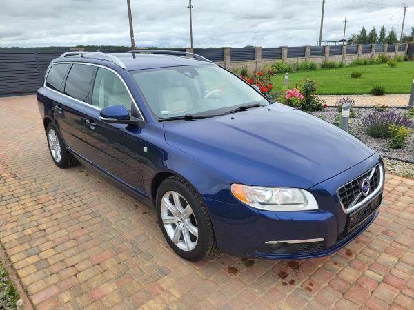 Blue Volvo V70 2012 in Vilnius, with an engine capacity of 1.98 L and mileage of 314 thousand km for 5550 €, photo 6 on AUTOMOTO.COM.LV