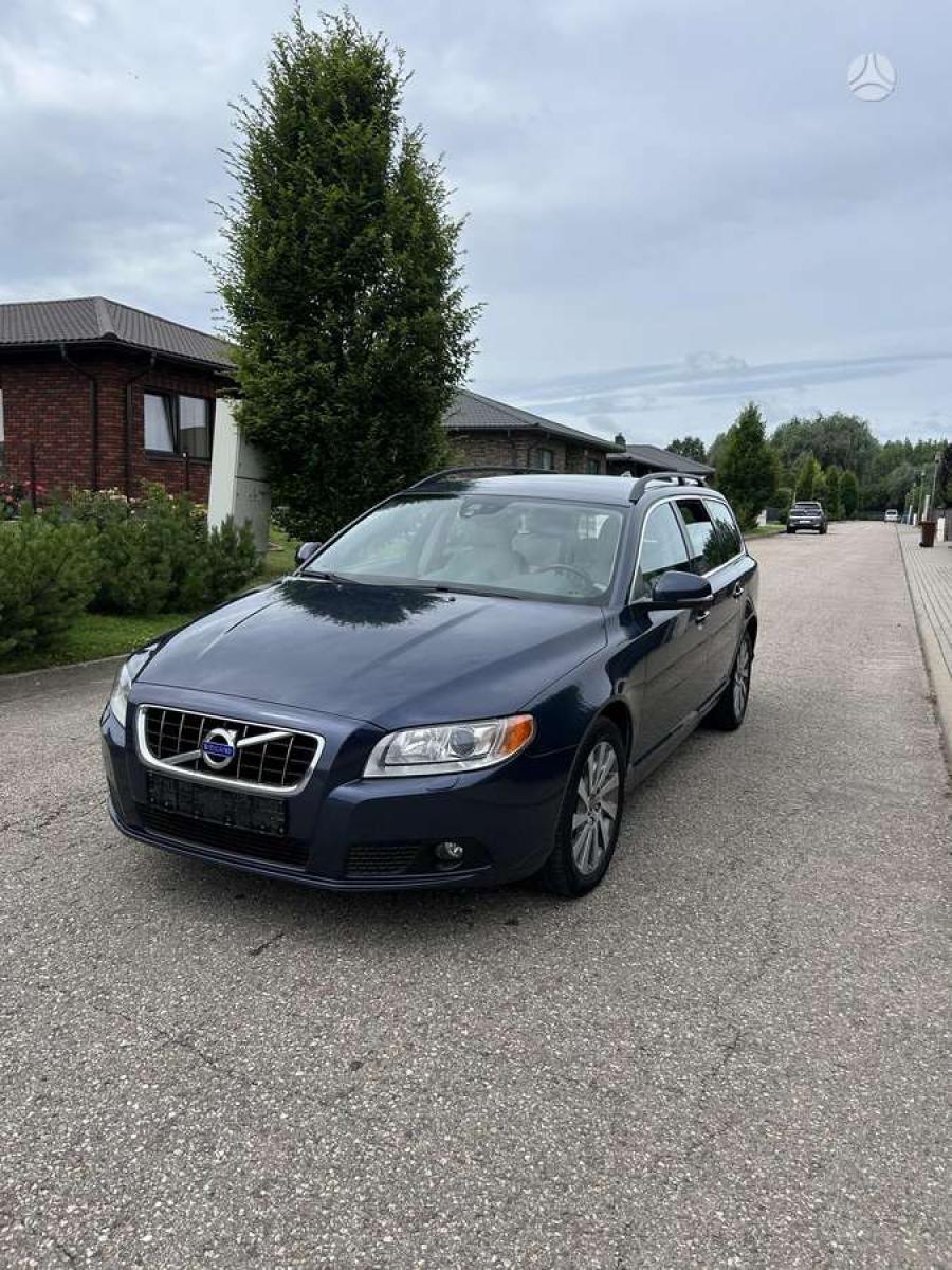 Zils Volvo V70 2012 Kauņa, ar dzinēja tilpumu 1.98 L un nobraukumu 291 tūkst. km par 6000 €, foto 1 vietnē AUTOMOTO.COM.LV