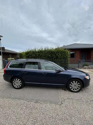Zils Volvo V70 2012 Kauņa, ar dzinēja tilpumu 1.98 L un nobraukumu 291 tūkst. km par 6000 €, foto 5 vietnē AUTOMOTO.COM.LV