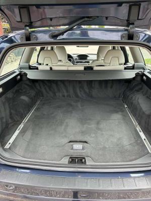Zils Volvo V70 2012 Kauņa, ar dzinēja tilpumu 1.98 L un nobraukumu 291 tūkst. km par 6000 €, foto 12 vietnē AUTOMOTO.COM.LV