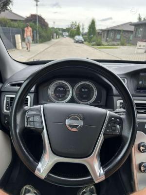 Zils Volvo V70 2012 Kauņa, ar dzinēja tilpumu 1.98 L un nobraukumu 291 tūkst. km par 6000 €, foto 19 vietnē AUTOMOTO.COM.LV
