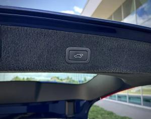 Zils Volvo V70 2012 Rēzekne, ar dzinēja tilpumu 2.00 L un nobraukumu 259 tūkst. km par 6990 €, foto 19 vietnē AUTOMOTO.COM.LV