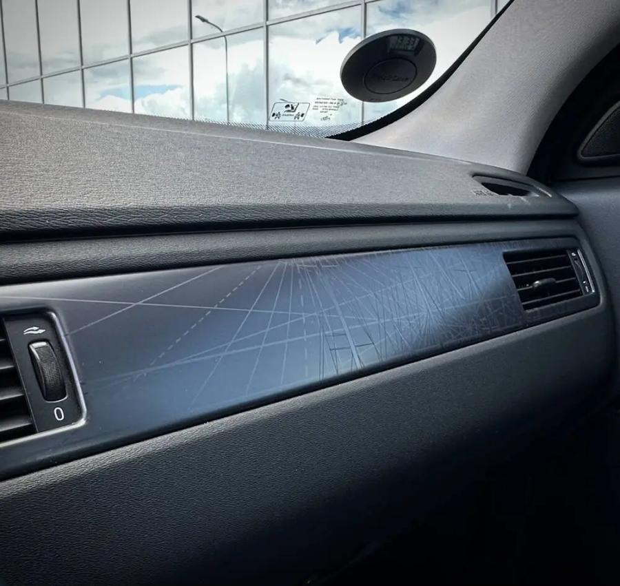 Zils Volvo V70 2012 Rēzekne, ar dzinēja tilpumu 2.00 L un nobraukumu 259 tūkst. km par 6990 €, foto 24 vietnē AUTOMOTO.COM.LV