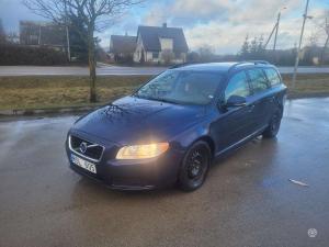 Blue Volvo V70 2012 in Kelme, with an engine capacity of 1.56 L and mileage of 254 thousand km for 2000 €, photo 3 on AUTOMOTO.COM.LV