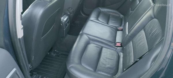 Blue Volvo V70 2012 in Kaunas, with an engine capacity of 2.00 L and mileage of 287 thousand km for 4700 €, photo 5 on AUTOMOTO.COM.LV