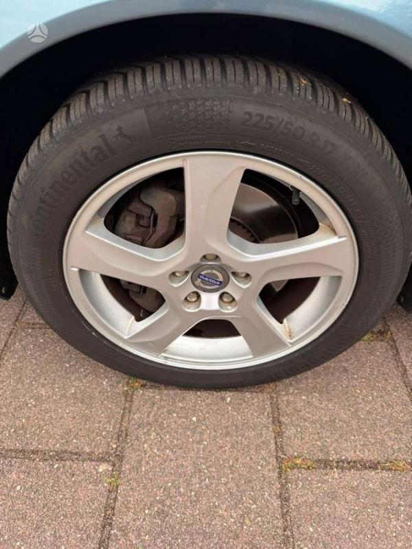 Zils Volvo V70 2012 Kauņa, ar dzinēja tilpumu 2.40 L un nobraukumu 312 tūkst. km par 5700 €, foto 9 vietnē AUTOMOTO.COM.LV