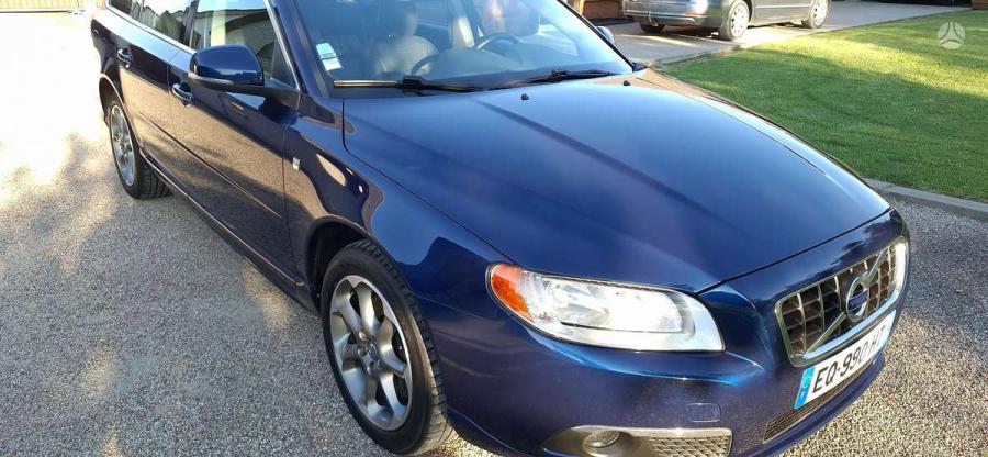 Blue Volvo V70 2012 in Vilnius, with an engine capacity of 1.98 L and mileage of 314 thousand km for 5850 €, photo 15 on AUTOMOTO.COM.LV