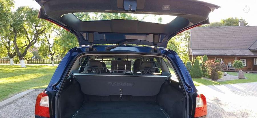 Blue Volvo V70 2012 in Vilnius, with an engine capacity of 1.98 L and mileage of 314 thousand km for 5850 €, photo 19 on AUTOMOTO.COM.LV