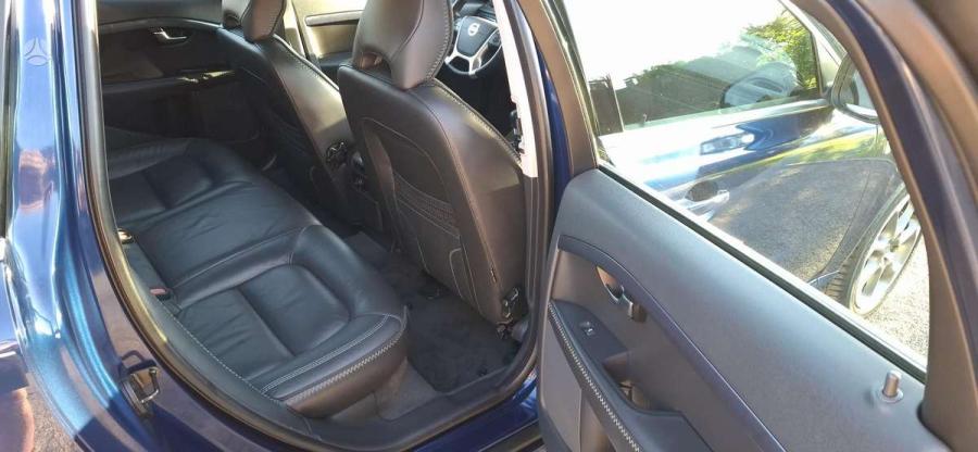 Blue Volvo V70 2012 in Vilnius, with an engine capacity of 1.98 L and mileage of 314 thousand km for 5850 €, photo 22 on AUTOMOTO.COM.LV