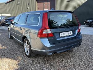 Zils Volvo V70 2012 Kauņa, ar dzinēja tilpumu 2.40 L un nobraukumu 312 tūkst. km par 5700 €, foto 5 vietnē AUTOMOTO.COM.LV