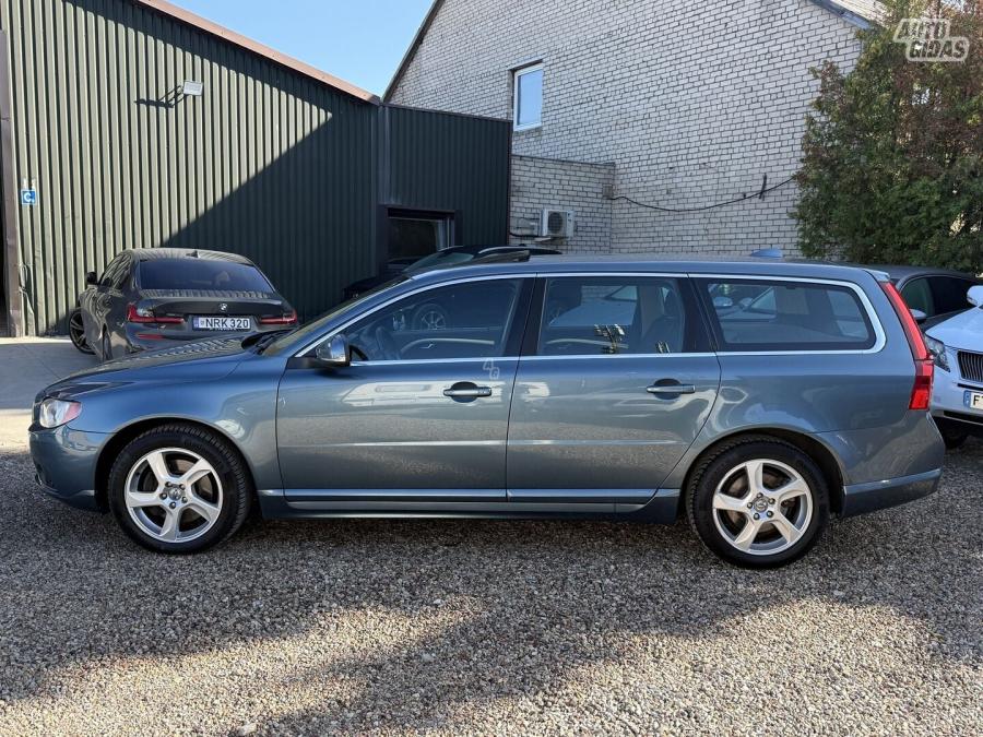 Zils Volvo V70 2012 Kauņa, ar dzinēja tilpumu 2.40 L un nobraukumu 312 tūkst. km par 5700 €, foto 6 vietnē AUTOMOTO.COM.LV
