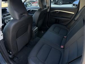 Zils Volvo V70 2012 Kauņa, ar dzinēja tilpumu 2.40 L un nobraukumu 312 tūkst. km par 5700 €, foto 10 vietnē AUTOMOTO.COM.LV