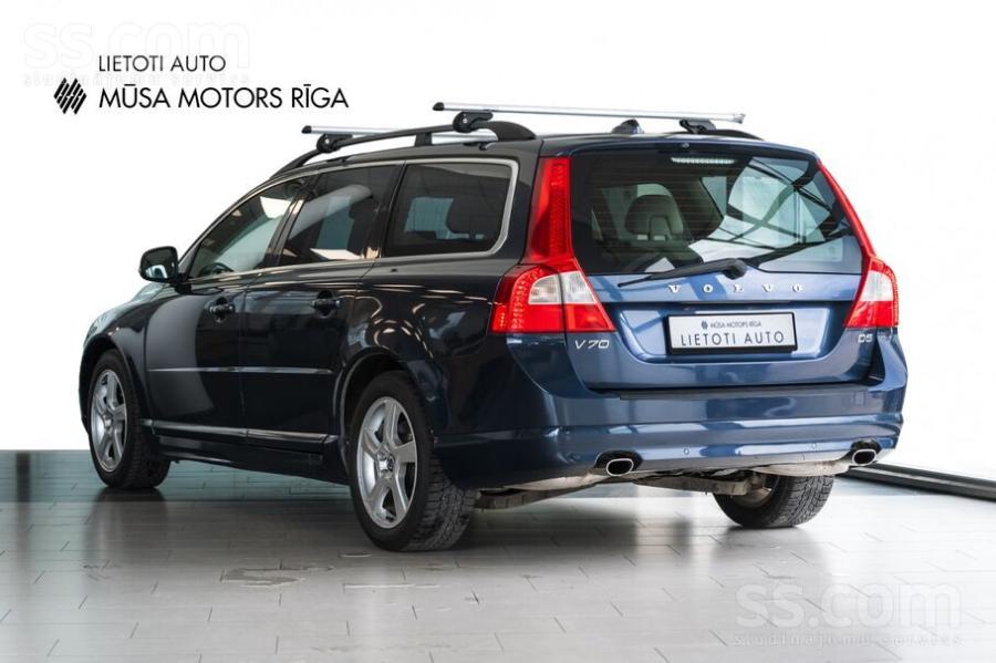 Blue Volvo V70 2012 in Riga, with an engine capacity of 2.40 L and mileage of 247 thousand km for 6200 €, photo 9 on AUTOMOTO.COM.LV