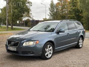 Синий Вольво В70 2012 в Рига, объемом двигателя 2.00 л и пробегом 354 тыс. км за 4990 €, фото  на AUTOMOTO.COM.LV