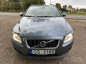 Blue Volvo V70 2012 in Riga, with an engine capacity of 2.00 L and mileage of 354 thousand km for 4990 €, photo 9 on AUTOMOTO.COM.LV