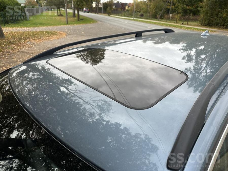 Blue Volvo V70 2012 in Riga, with an engine capacity of 2.00 L and mileage of 354 thousand km for 4990 €, photo 10 on AUTOMOTO.COM.LV