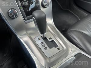 Blue Volvo V70 2012 in Riga, with an engine capacity of 2.00 L and mileage of 354 thousand km for 4990 €, photo 27 on AUTOMOTO.COM.LV