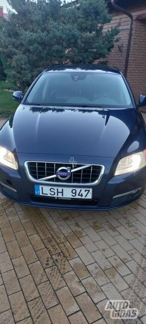 Zils Volvo V70 2012 Kauņa, ar dzinēja tilpumu 2.00 L un nobraukumu 287 tūkst. km par 4700 €, foto 14 vietnē AUTOMOTO.COM.LV
