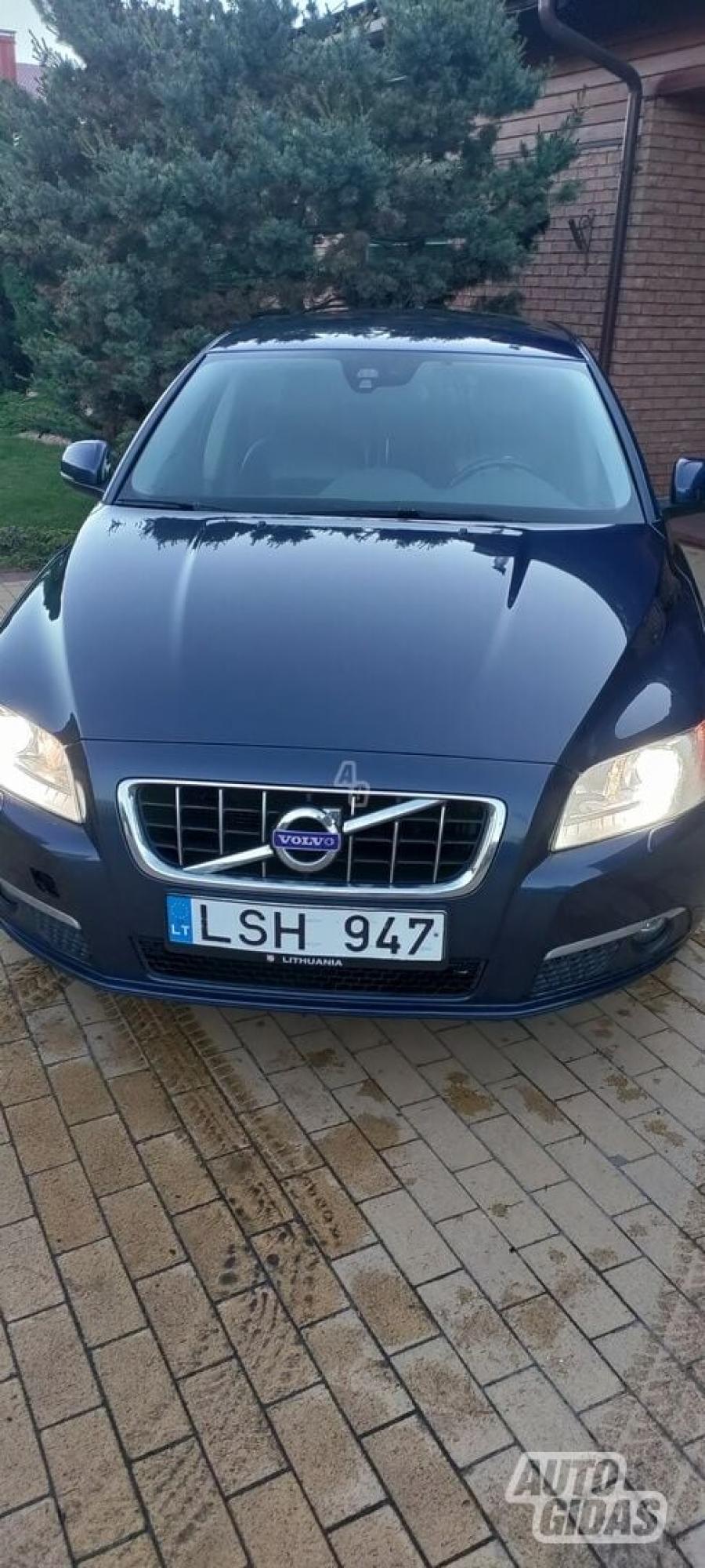 Zils Volvo V70 2012 Kauņa, ar dzinēja tilpumu 2.00 L un nobraukumu 287 tūkst. km par 4700 €, foto 14 vietnē AUTOMOTO.COM.LV