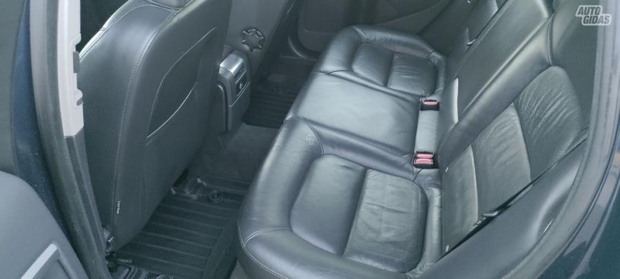 Zils Volvo V70 2012 Kauņa, ar dzinēja tilpumu 2.00 L un nobraukumu 287 tūkst. km par 4700 €, foto 28 vietnē AUTOMOTO.COM.LV